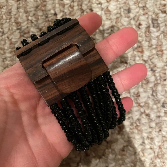 Jewelry | Black Beaded Wood Clasp Bracelet | Poshmark